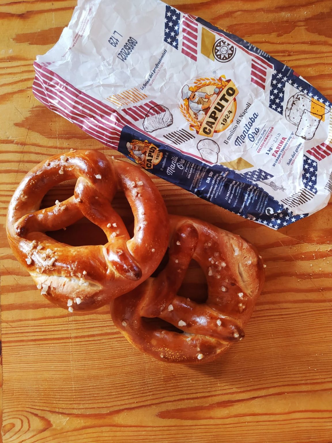 Bretzel Recipe | The recipe of the typical German bread - Sapori Our